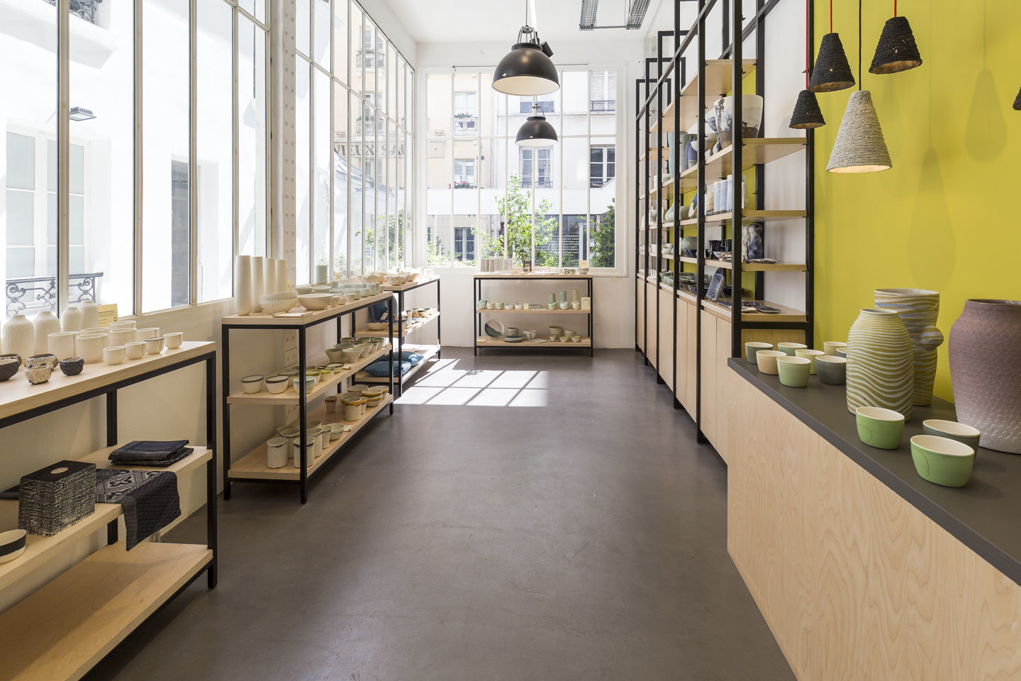 PRIVATE POPUP STORE INTERIOR DESIGN PARIS - Storefront